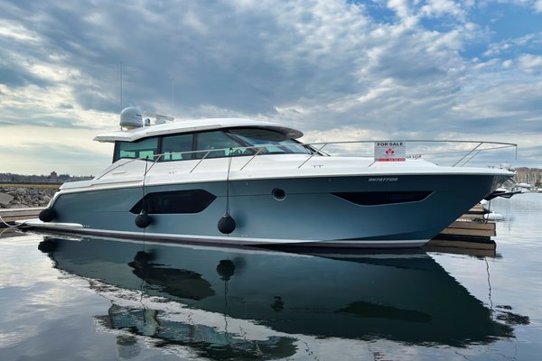 2019 Tiara Yachts null | Maple Leaf Yacht Sales